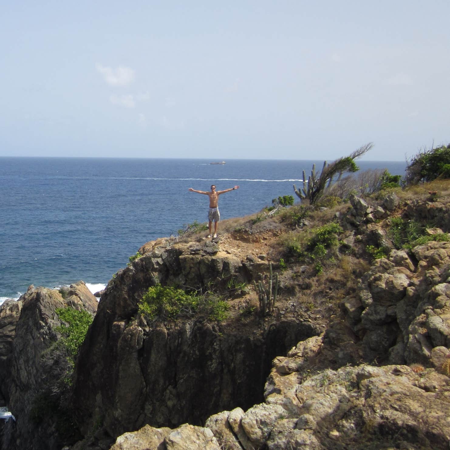 Hanamaulu Beach Park Camping | Lihue, HI