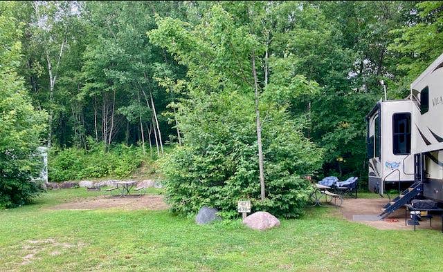 Lake Chippewa Campground | Hayward, WI