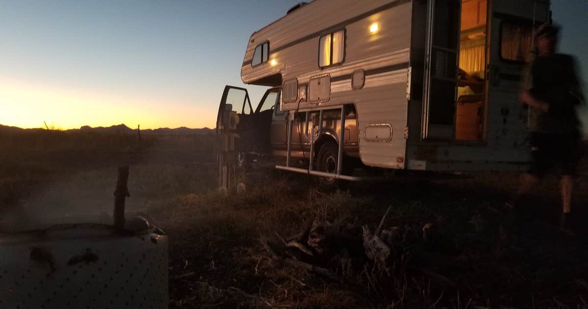 Sunsets at The Fiddlers Roost Camping | Animas, New Mexico