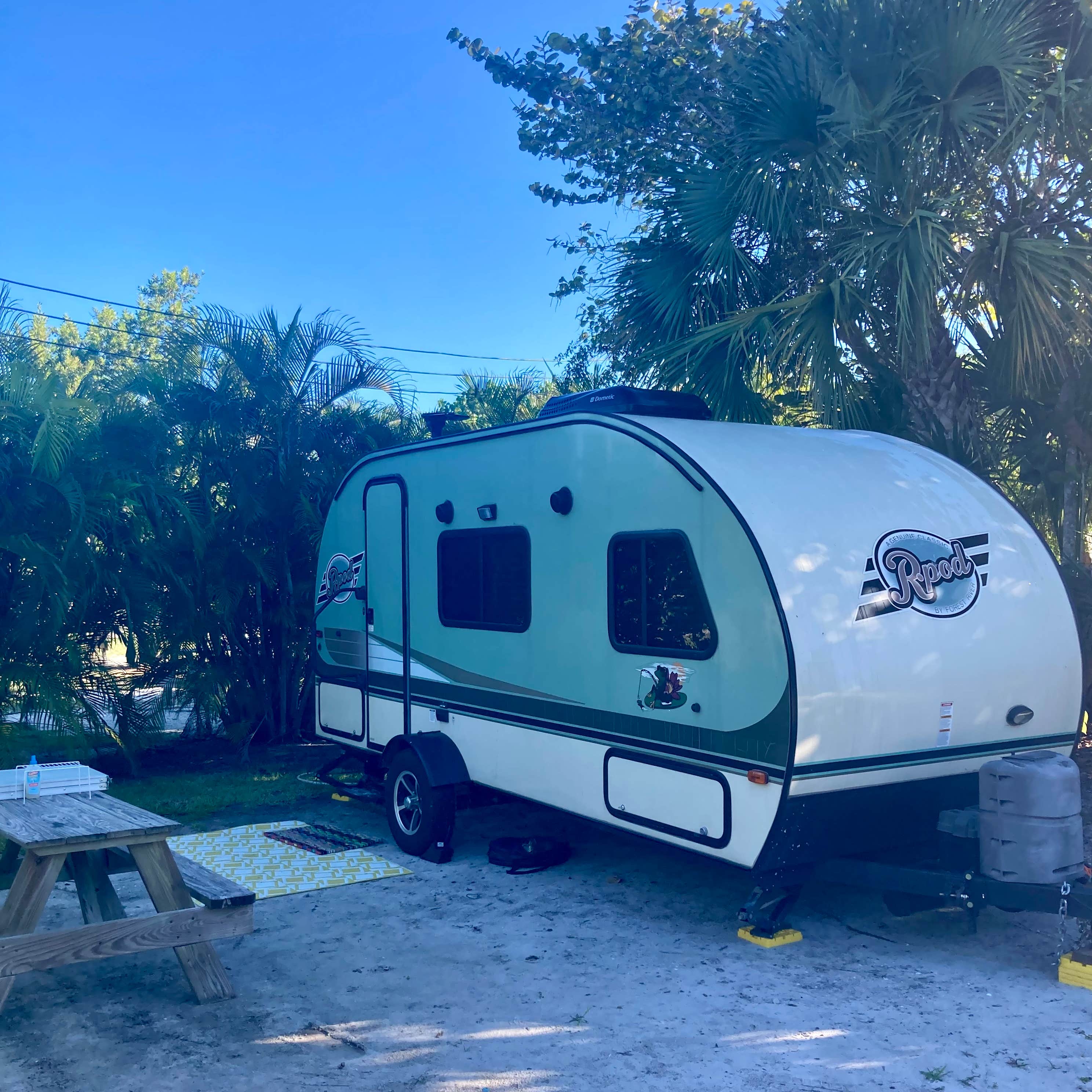 Periwinkle Park Camping | Sanibel, Florida
