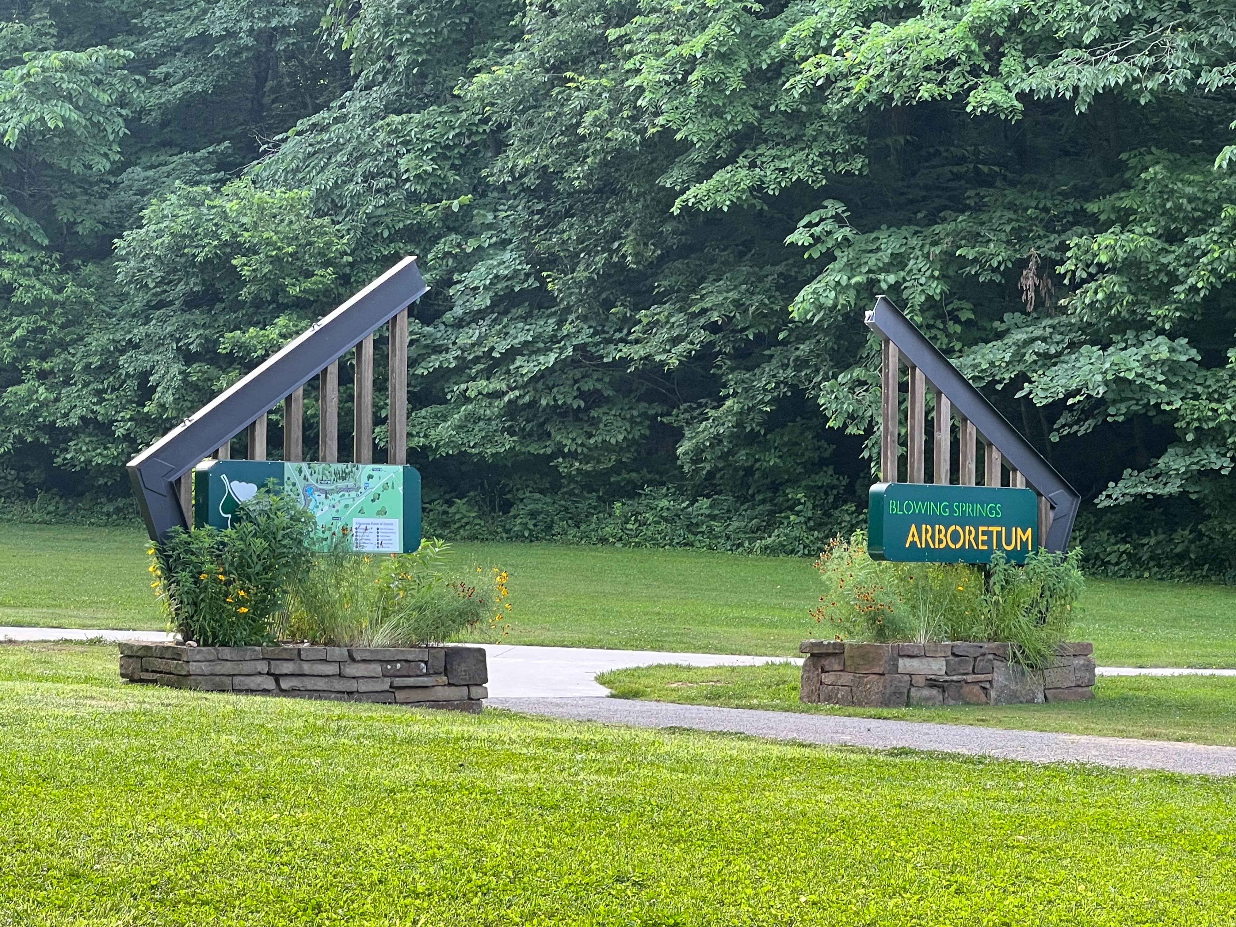 Blowing Springs RV Park & Campsites | Bella Vista, AR