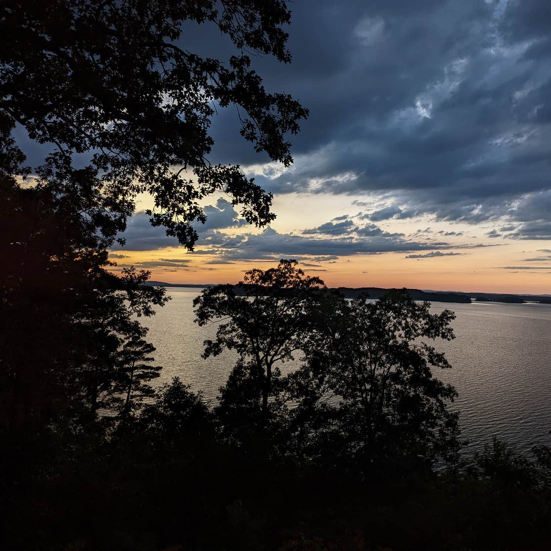 Brady Mountain - Lake Ouachita Camping | Royal, Arkansas