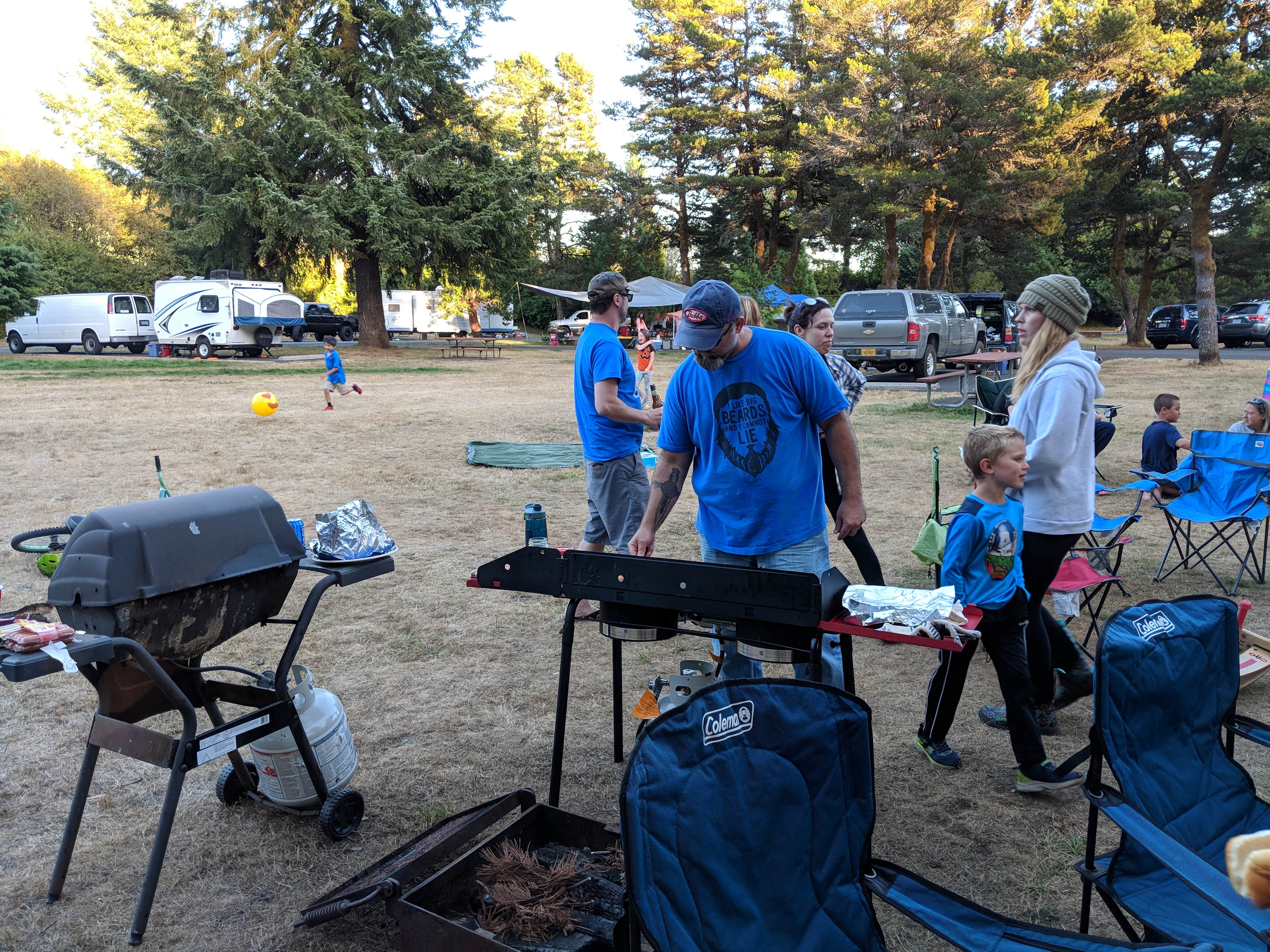 Moonshine Park Camping | Logsden, Oregon