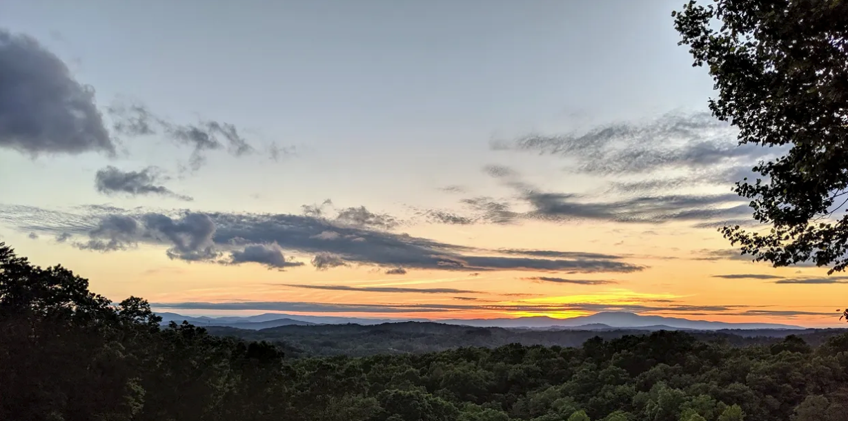 Blue Ridge Lodge & RV Park | Cherry Log, GA