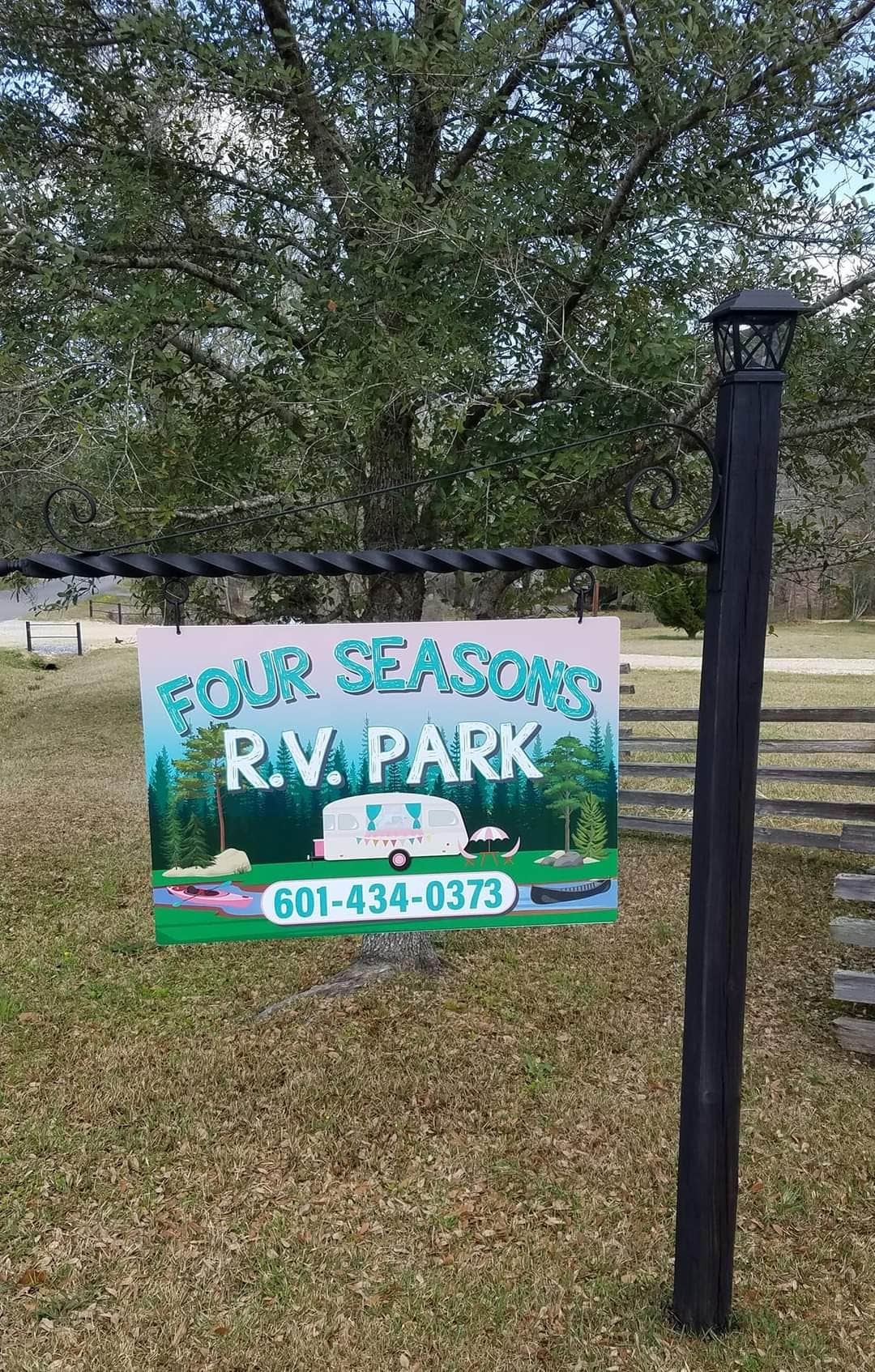 Four Seasons RV Park | Hattiesburg, MS