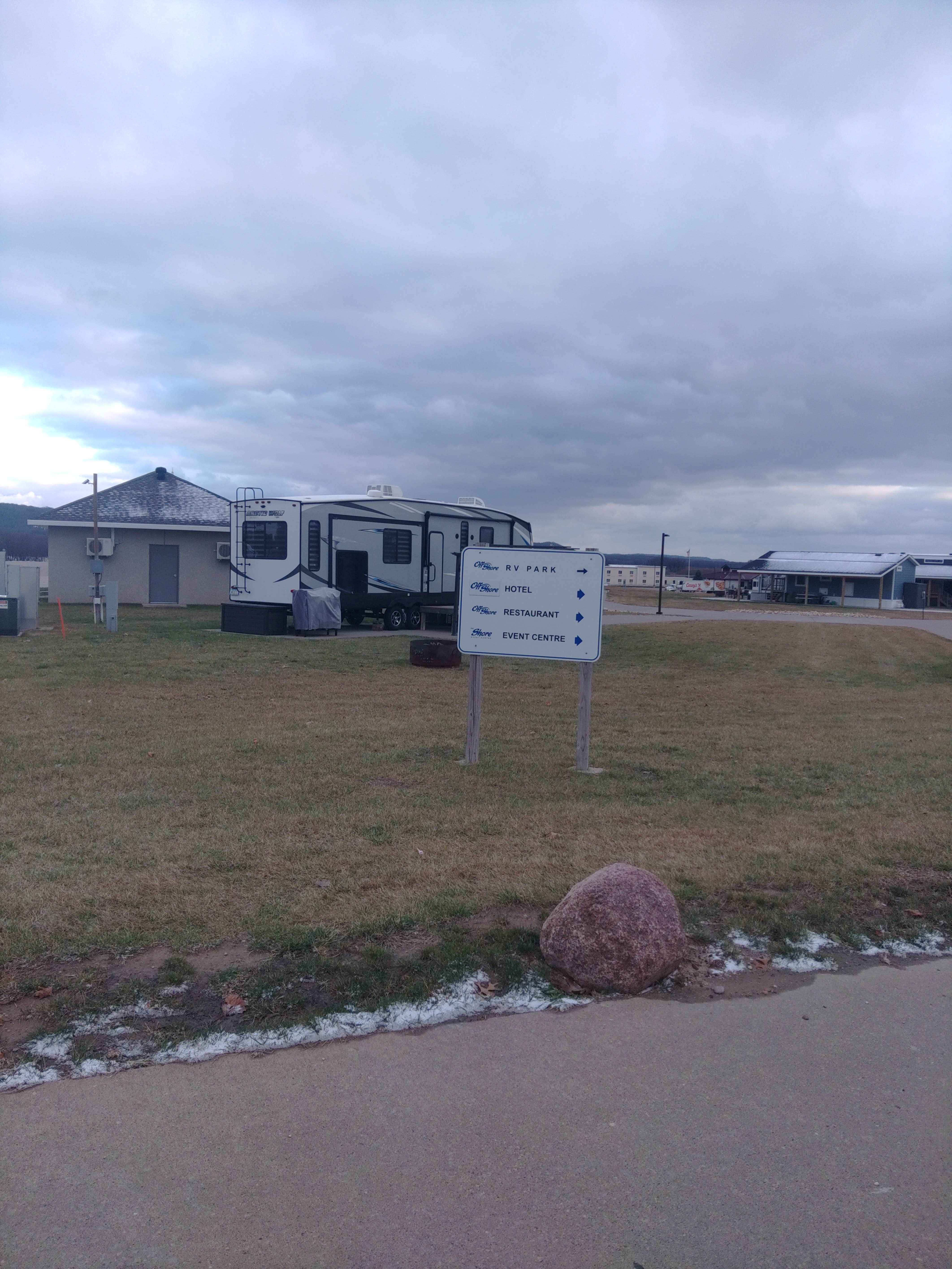 Off Shore RV Park | Bellevue, Iowa