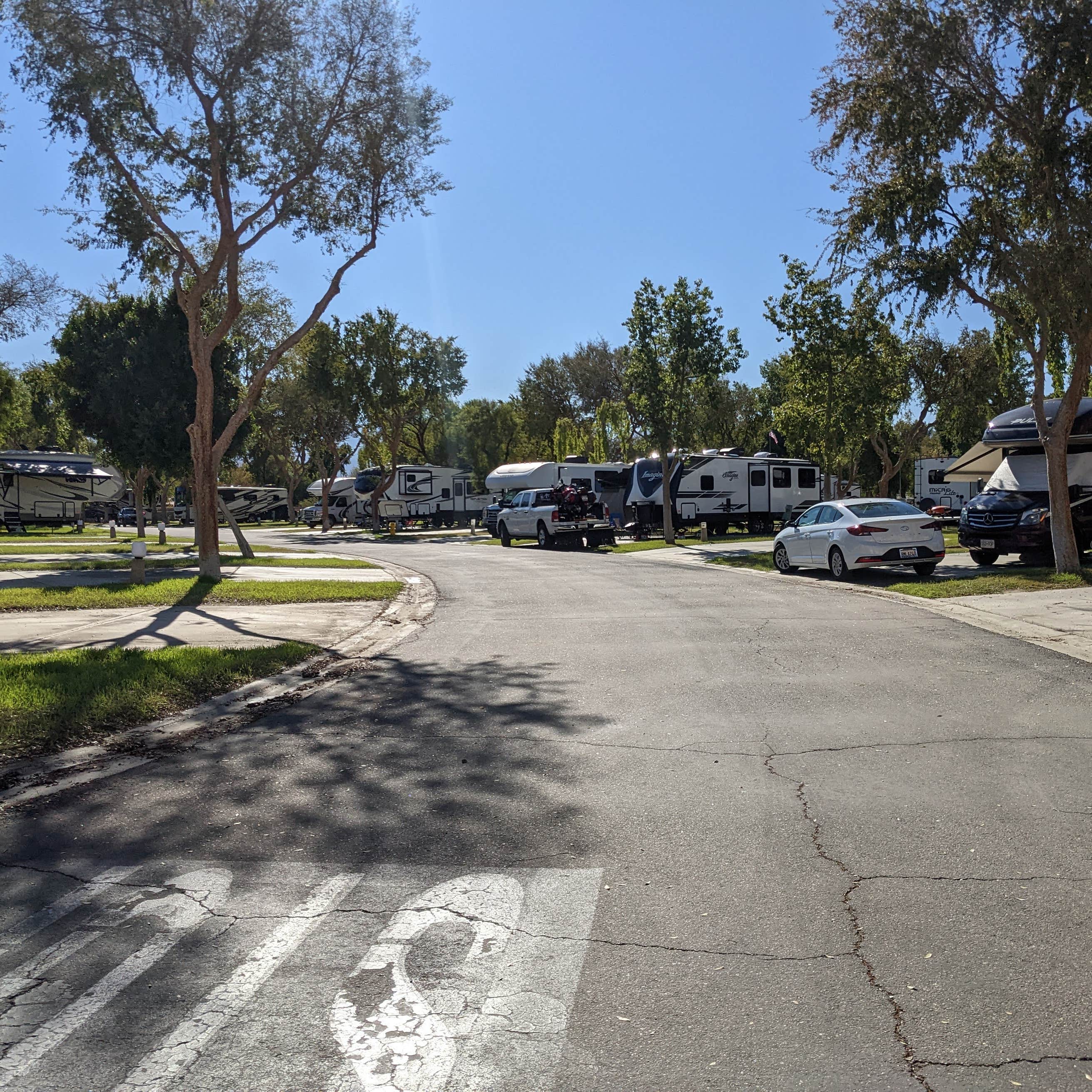 Emerald Desert RV Resort | Thousand Palms, California