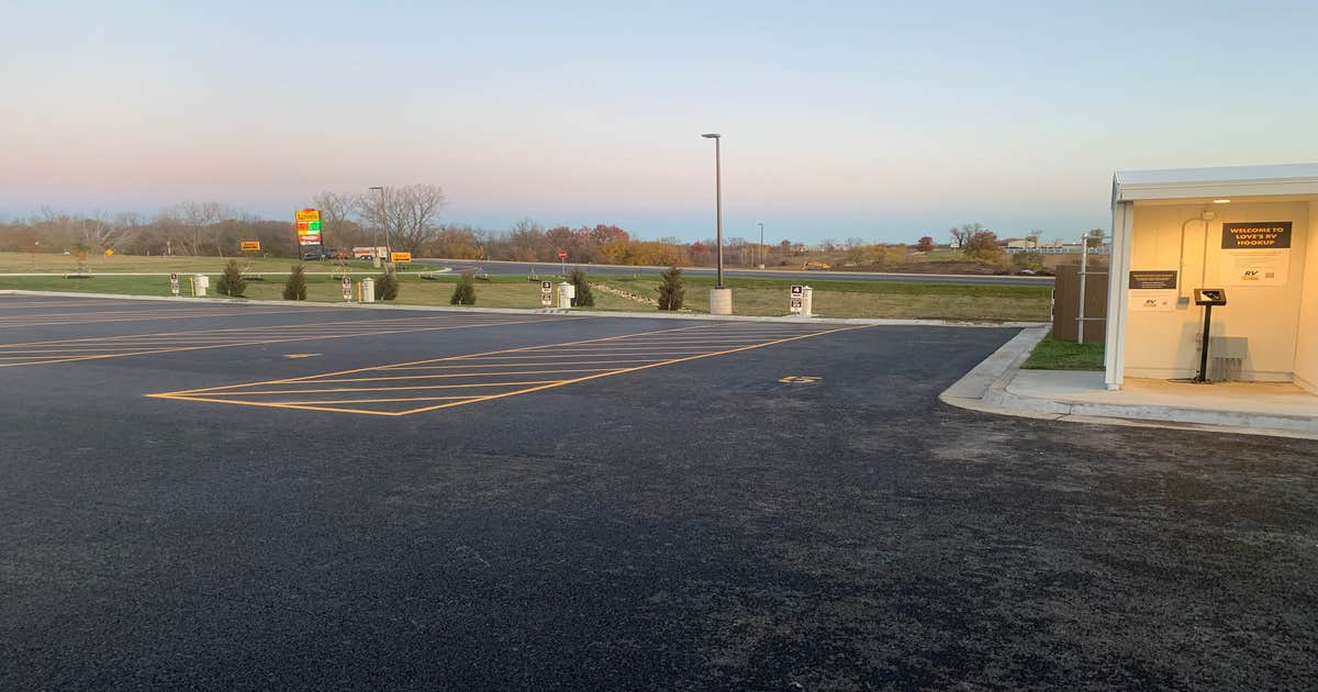 Love's RV Hookup - Bates City MO 809 | Oak Grove, Missouri