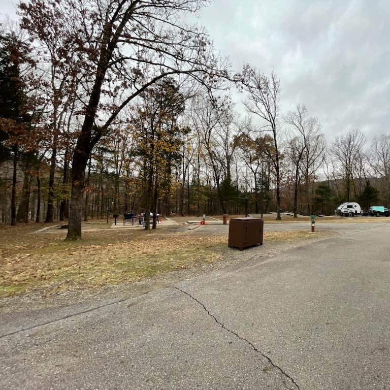 Lake Fort Smith State Park Campground | Mountainburg, AR