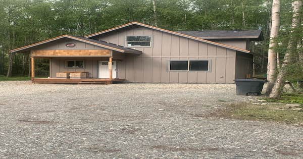 Toad Lake Bunkhouse | Wasilla, AK