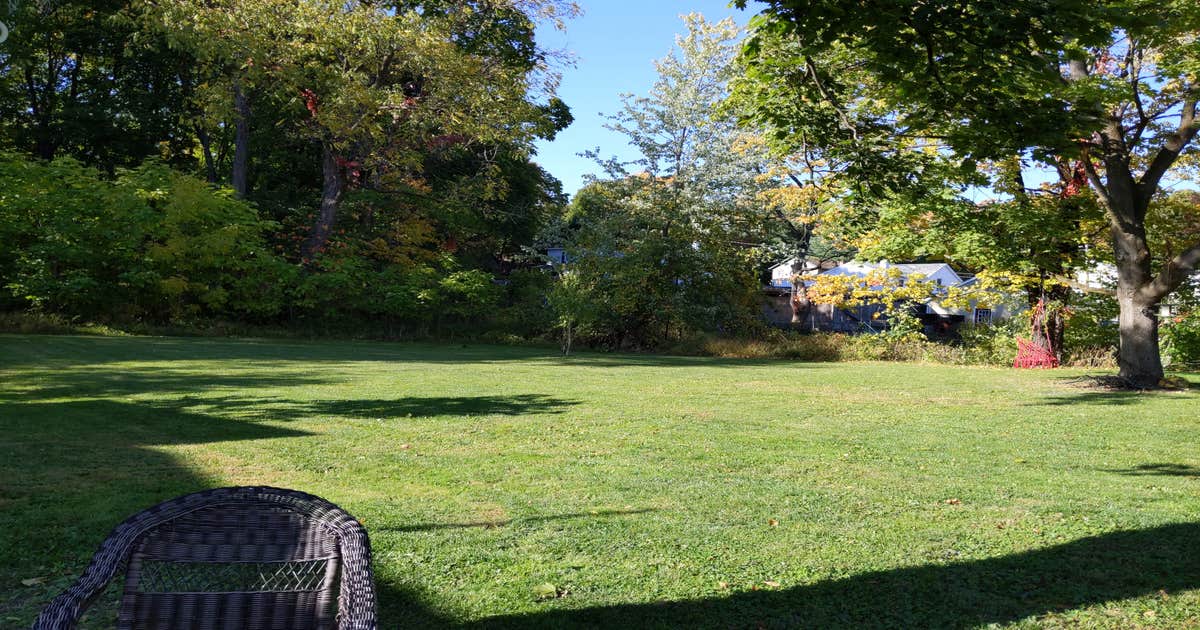 Battle Row Campground | Old Bethpage, NY