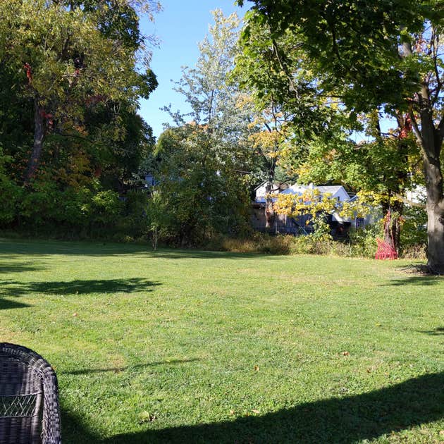 Battle Row Campground | Old Bethpage, New York