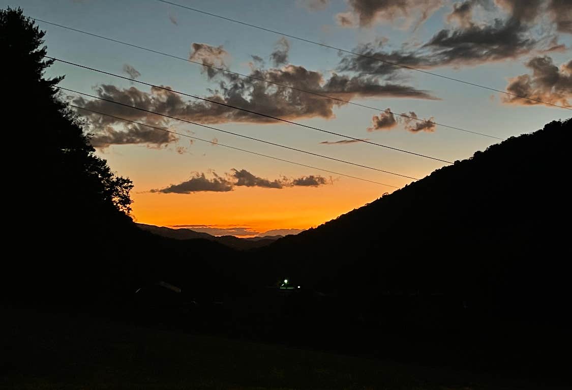 Butler TN RV full hookup campsite | Butler, TN