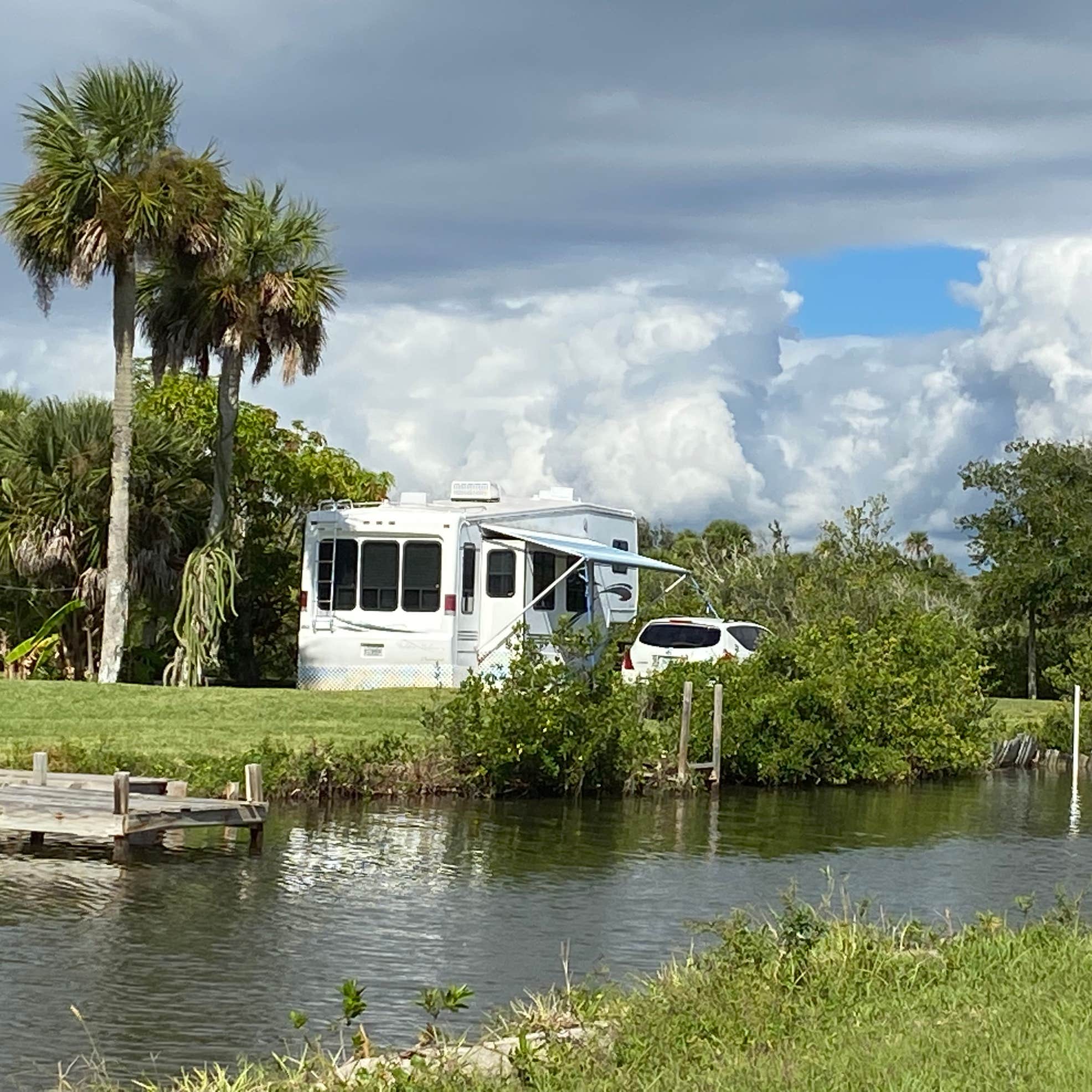Oak Hill Fish Camp Camping | The Dyrt