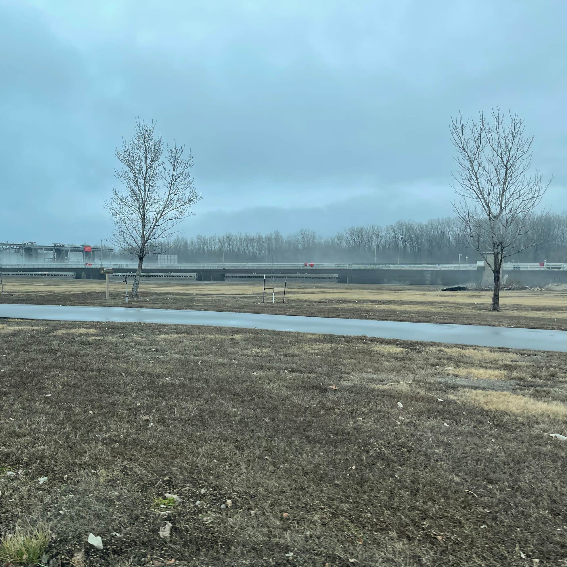 Kaskaskia Jerry F. Costello Lock and Dam (formerly the Kaskaskia Lock ...