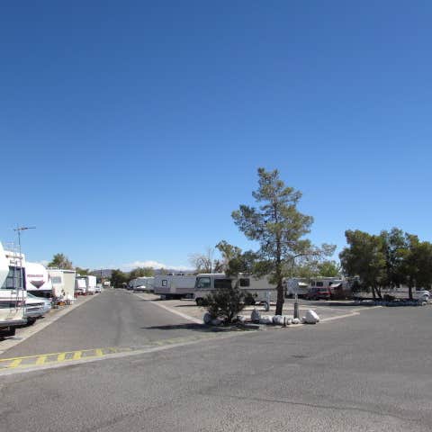 Desert Sands RV Resort Camping | The Dyrt
