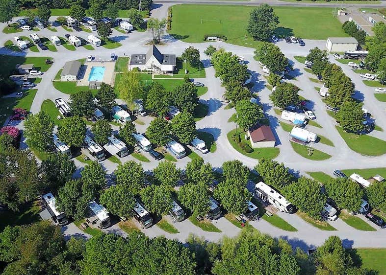 Clarksville RV Resort by Rjourney Camping | The Dyrt