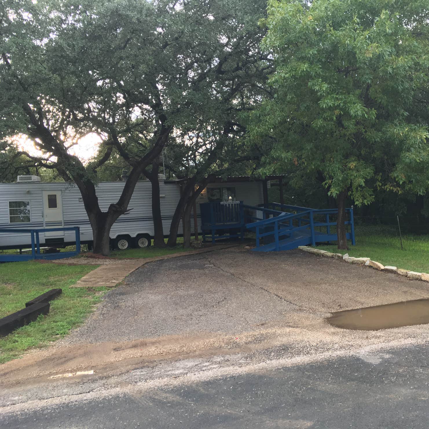 Lake Travis Inn and RV Park | Buffalo Gap, Texas