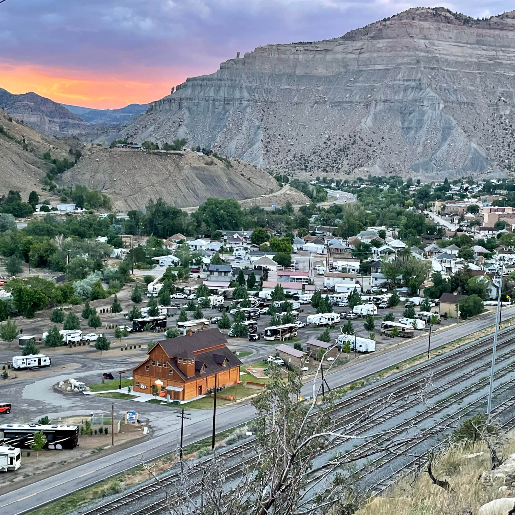 Castle Gate RV Park | Kenilworth, Utah