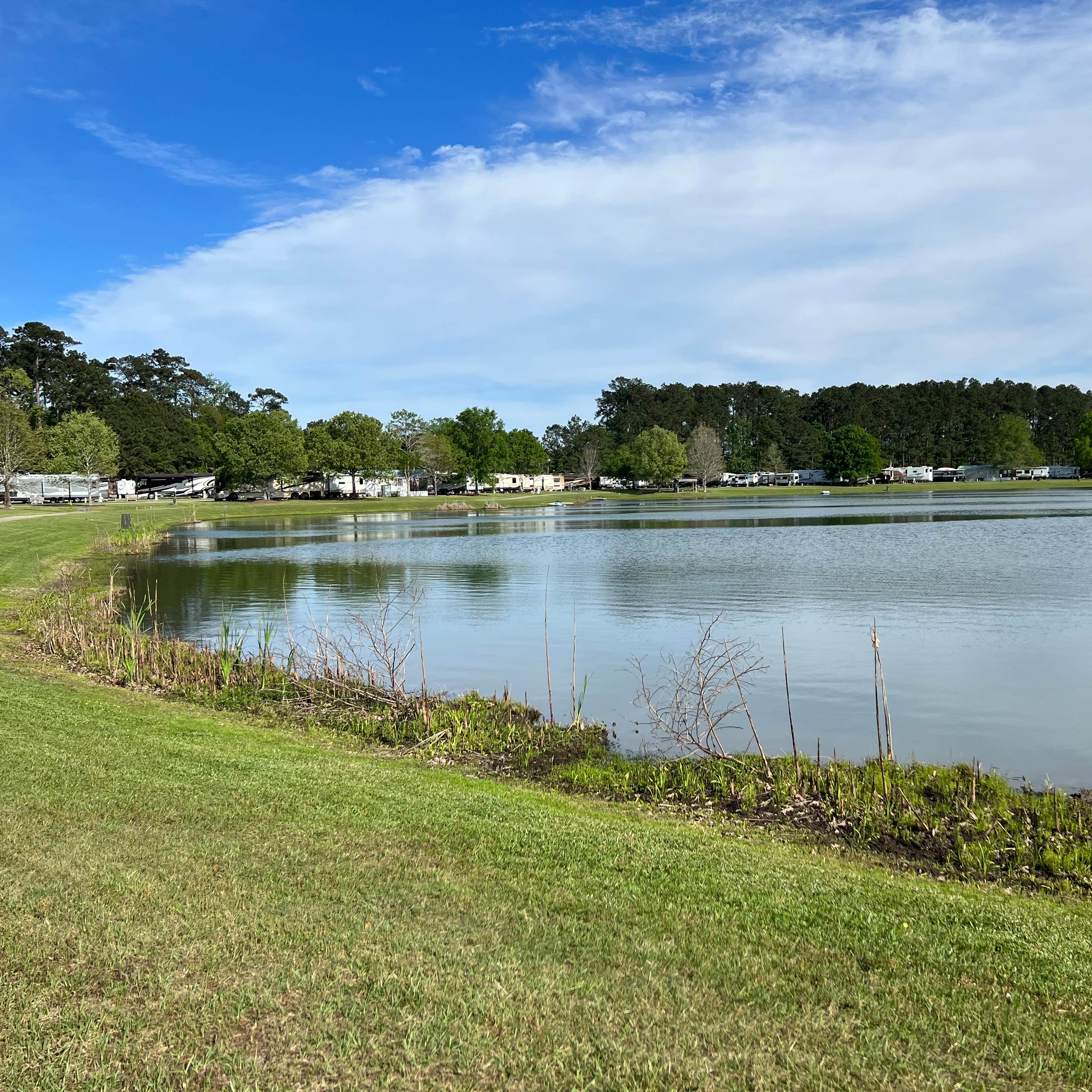 Lakeside RV Park | Livingston, LA
