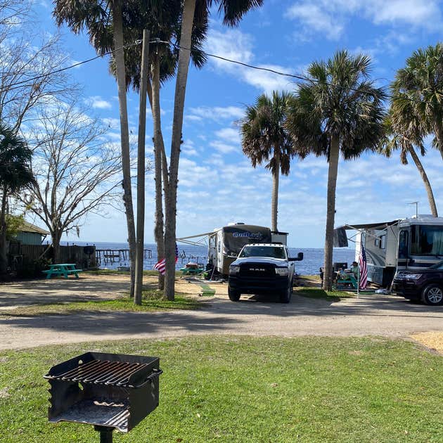 Pine Island RV & Marina | Pierson, Florida