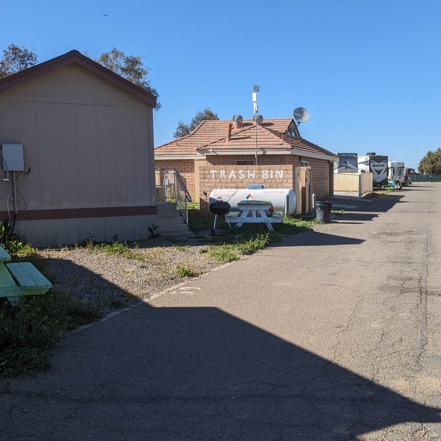 Almond Tree Oasis RV Park | Coalinga, CA