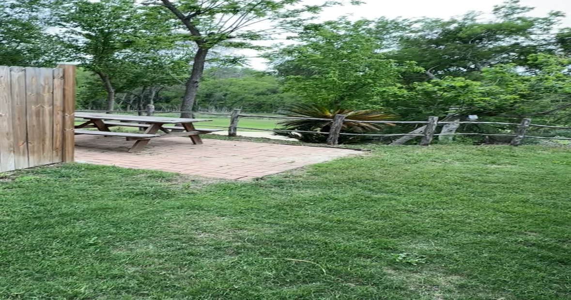 Vista Ridge RV Park | Elmendorf, Texas