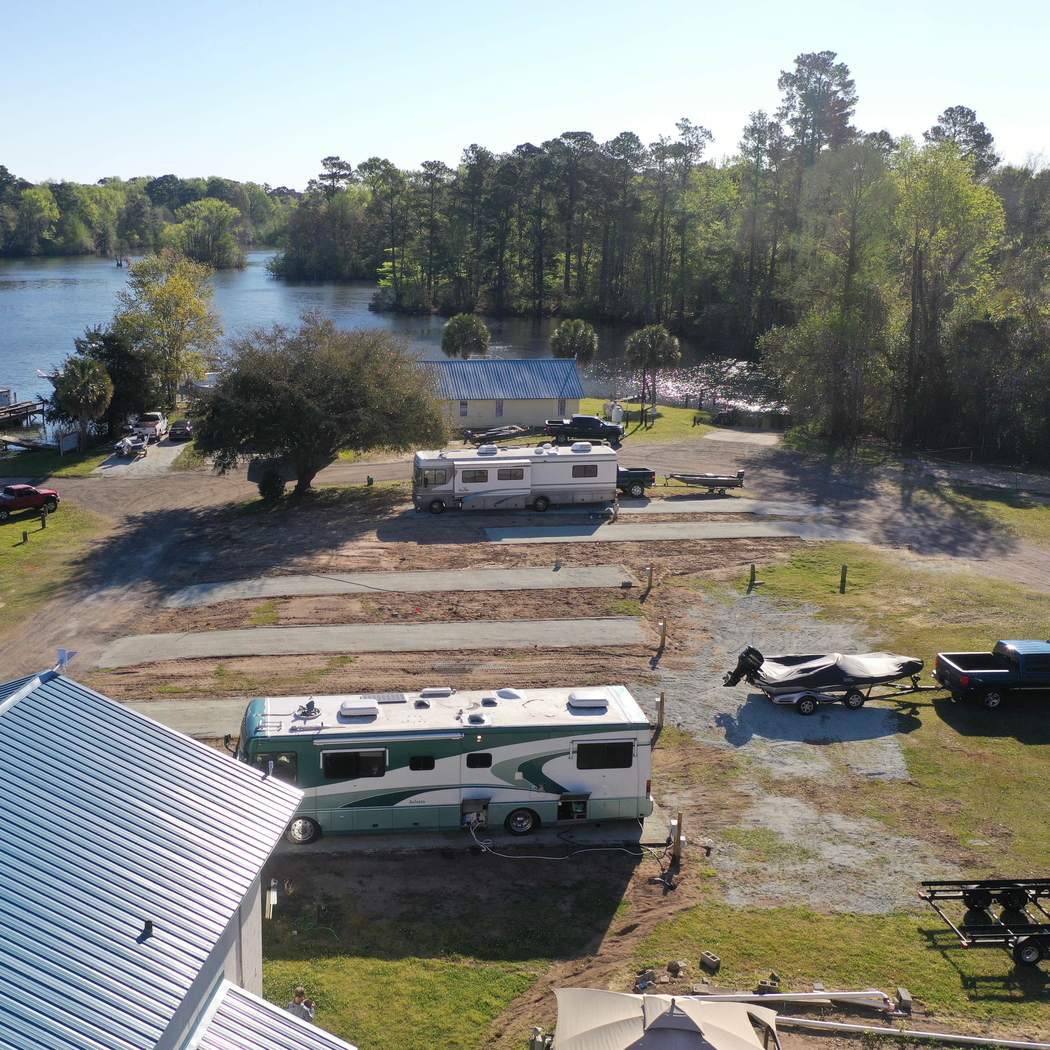 Bells Marina & Resort Camping | Eutawville, South Carolina