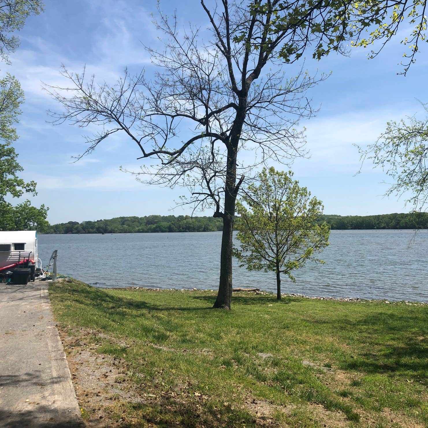 Cages Bend Camping | Hendersonville, Tennessee