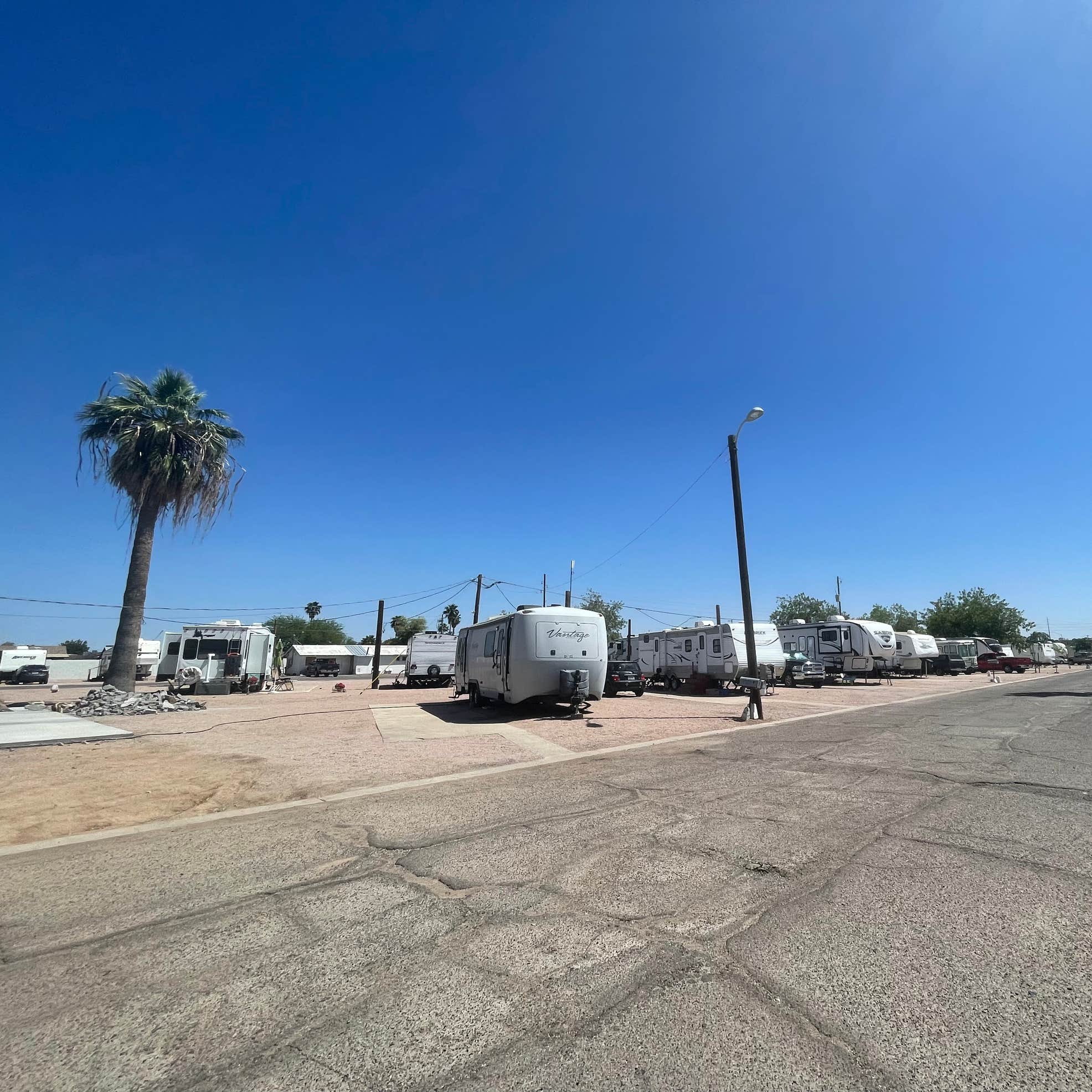 Sundial Mobile & RV Park | Sun City, Arizona