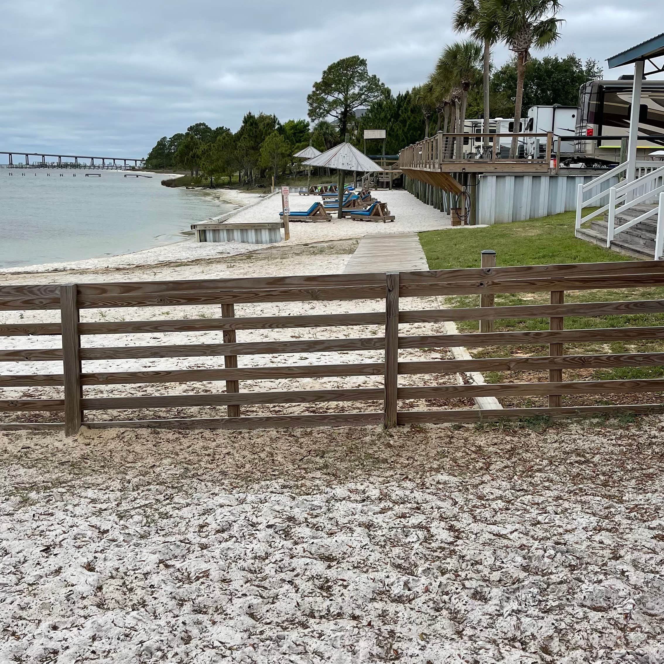 Emerald Beach RV Park | Navarre, Florida