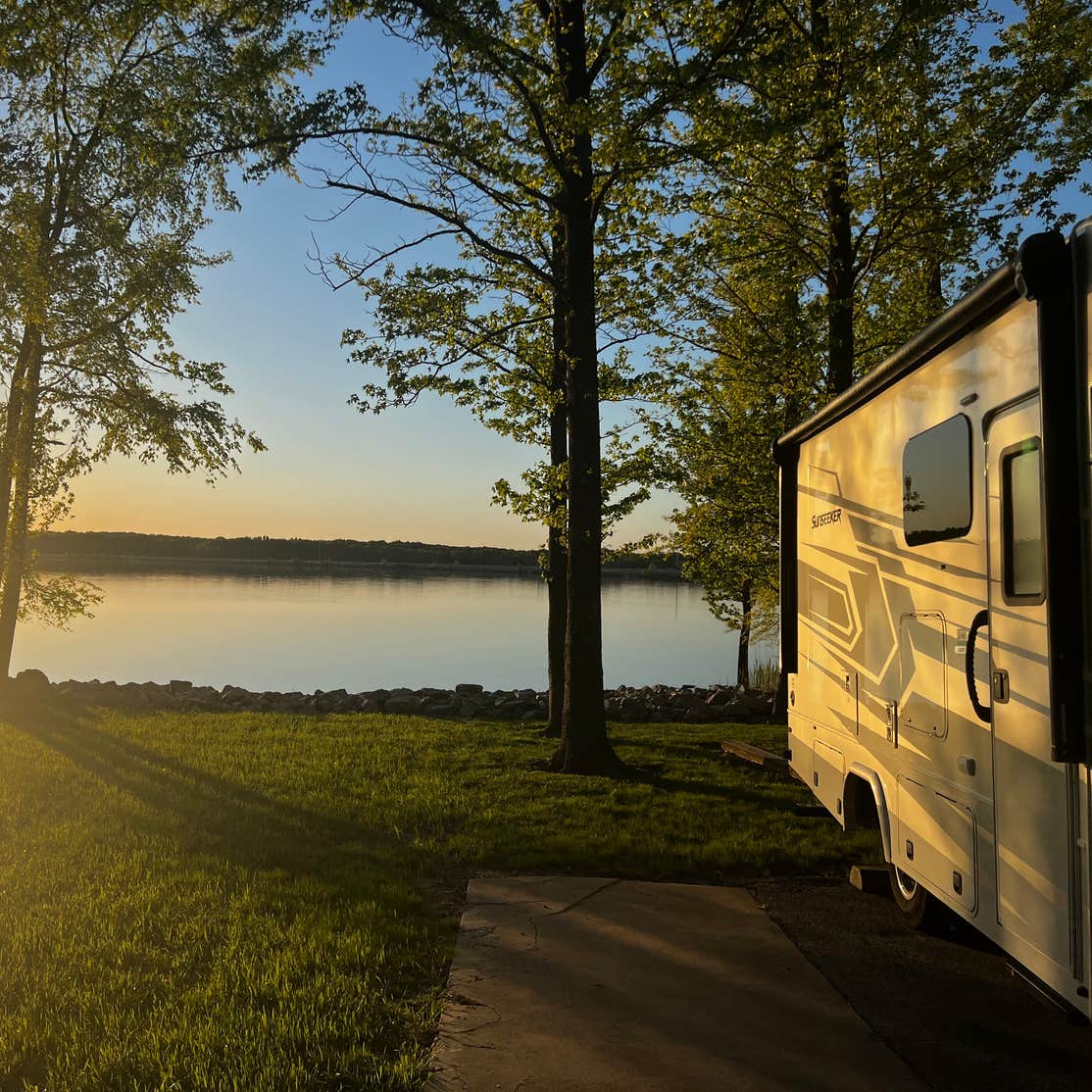 Gun Creek Camping | Whittington, Illinois