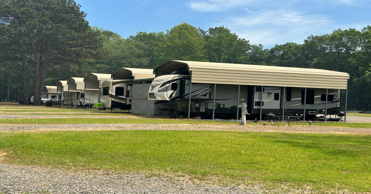 Pine Island RV Park | Karnack, Texas