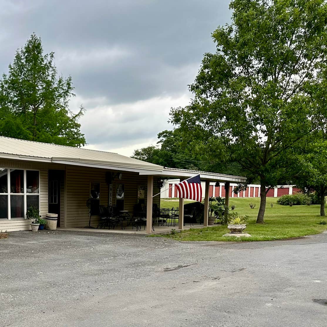 J and J RV Park | Hot Springs, Arkansas