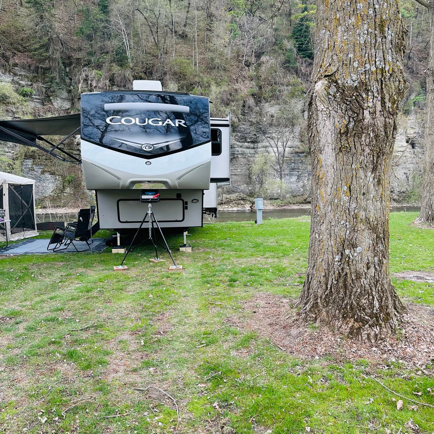 Bluffton Resort Camping | Decorah, IA