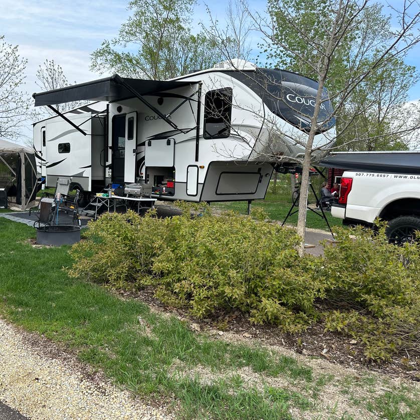 Lake Byllesby Regional Park Camping | Cannon Falls, MN