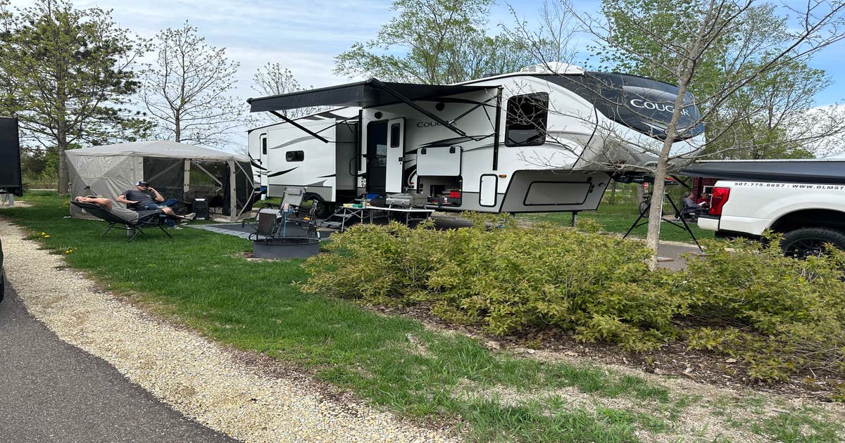 Lake Byllesby Regional Park Camping | Cannon Falls, Minnesota