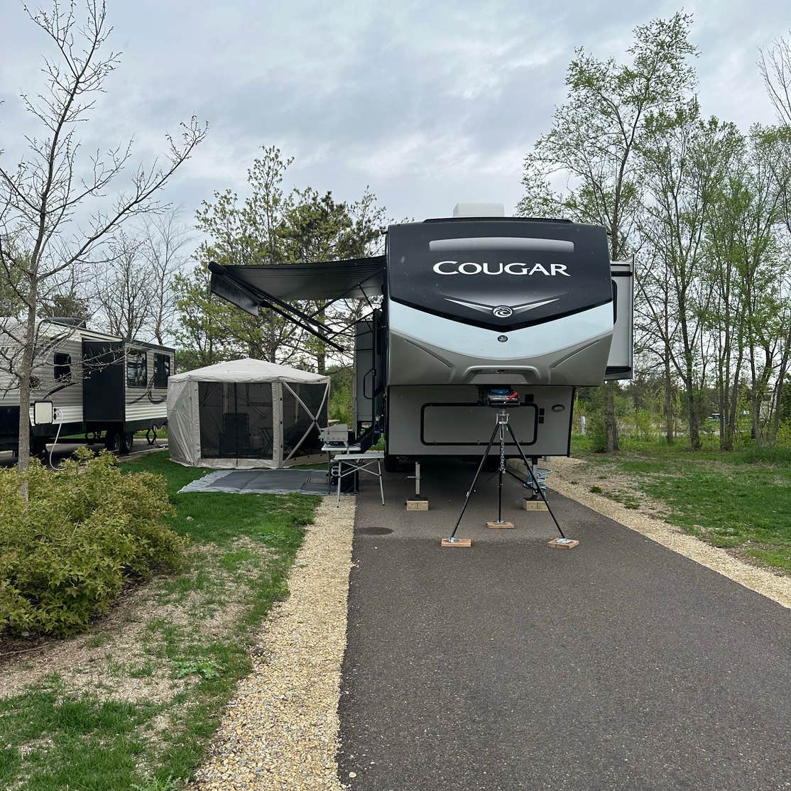 Lake Byllesby Regional Park Camping | Cannon Falls, MN