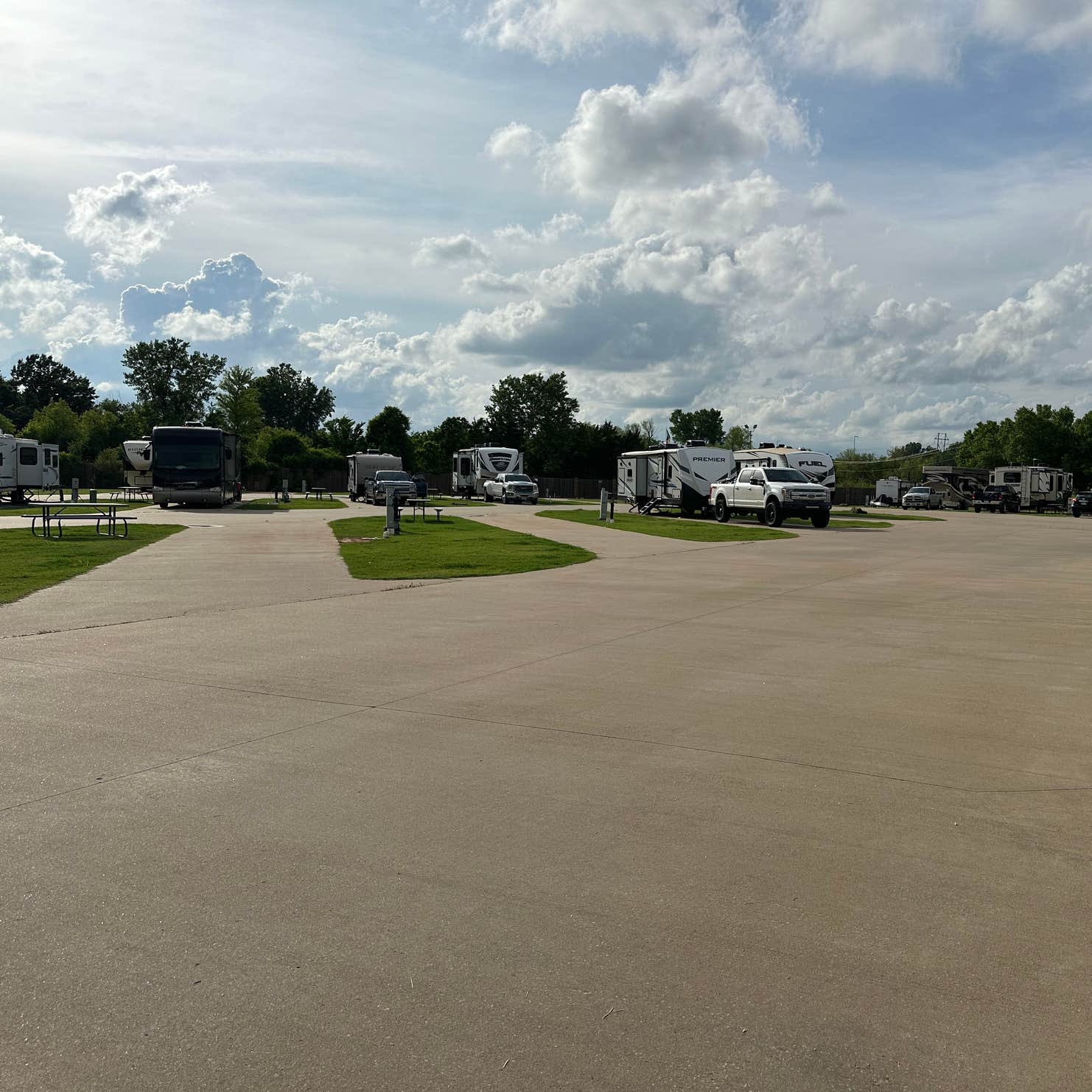 Mustang Run RV Park | Oklahoma City, OK