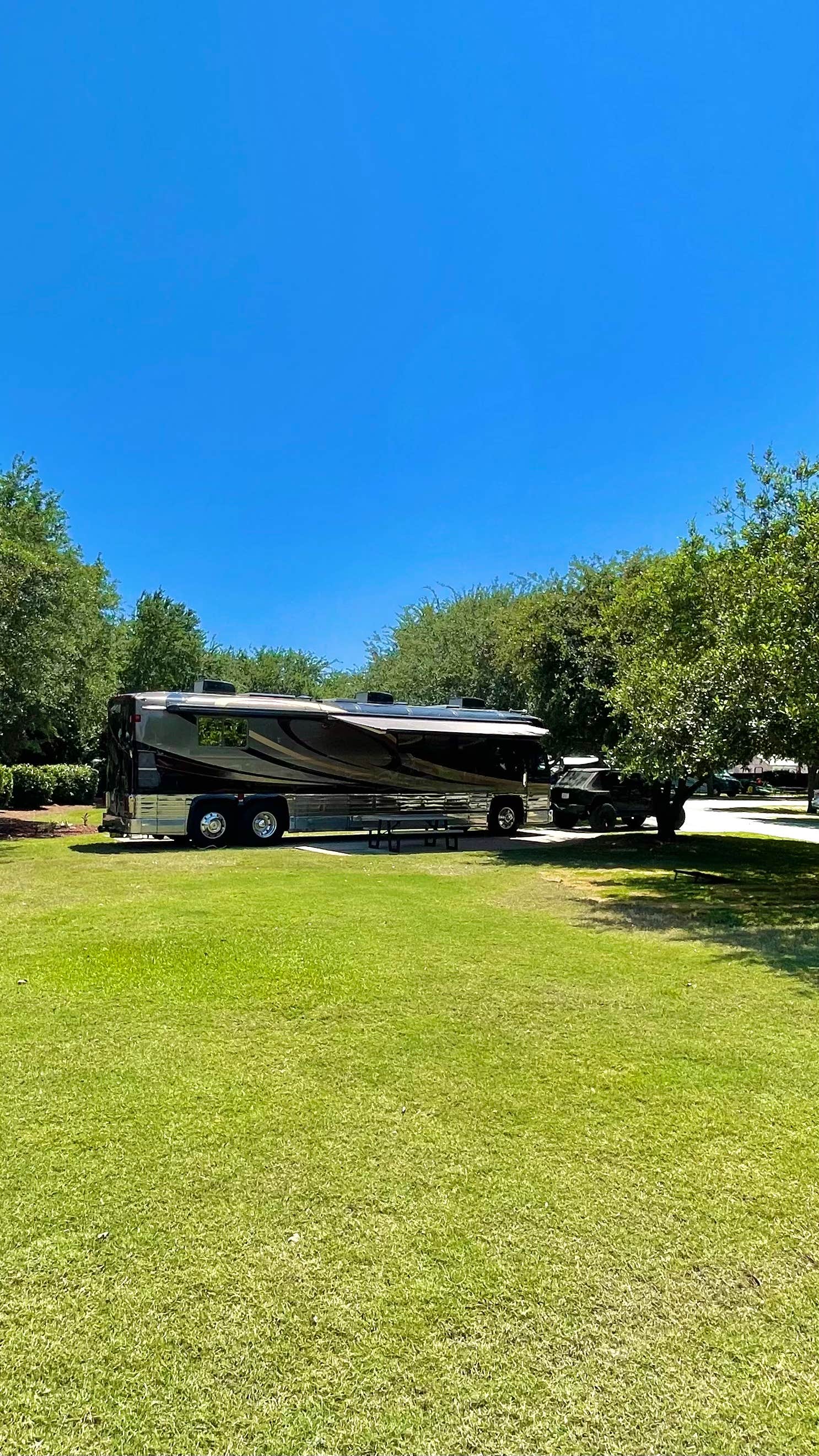 Geronimo RV Beach Resort | Destin, FL