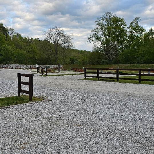 The Ridges at Royal Blue Camping | La Follette, Tennessee