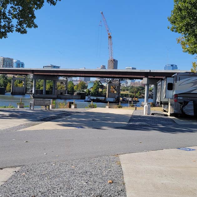 Downtown Riverside RV Park | North Little Rock, Arkansas