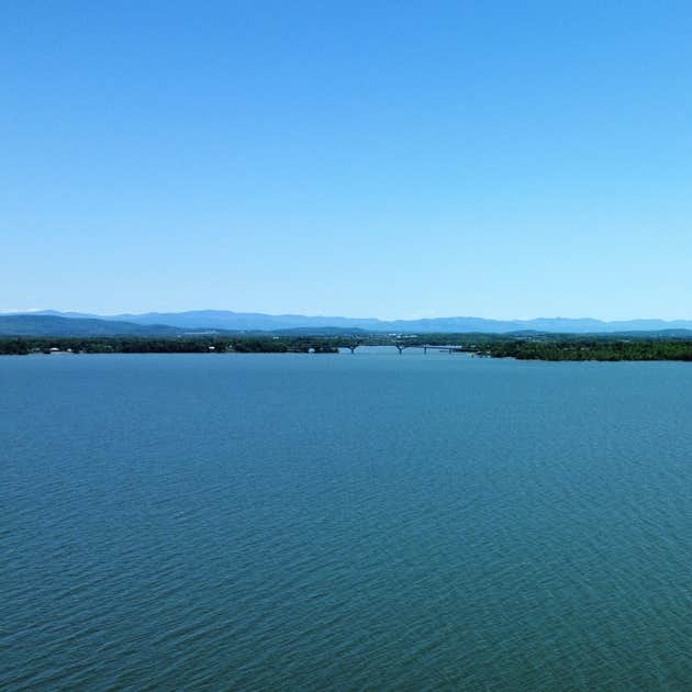 Bridgeview Harbour Marina Camping | Port Henry, New York