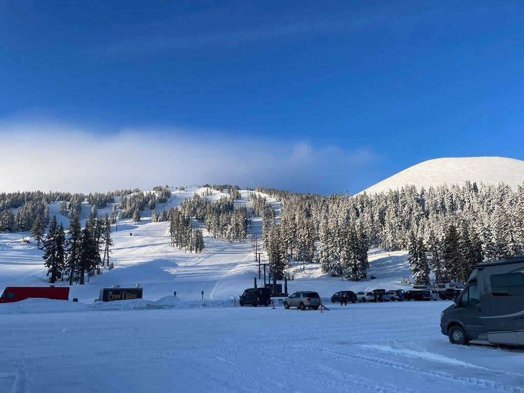 Mt Bachelor Overnight RV Camping | Bend, OR