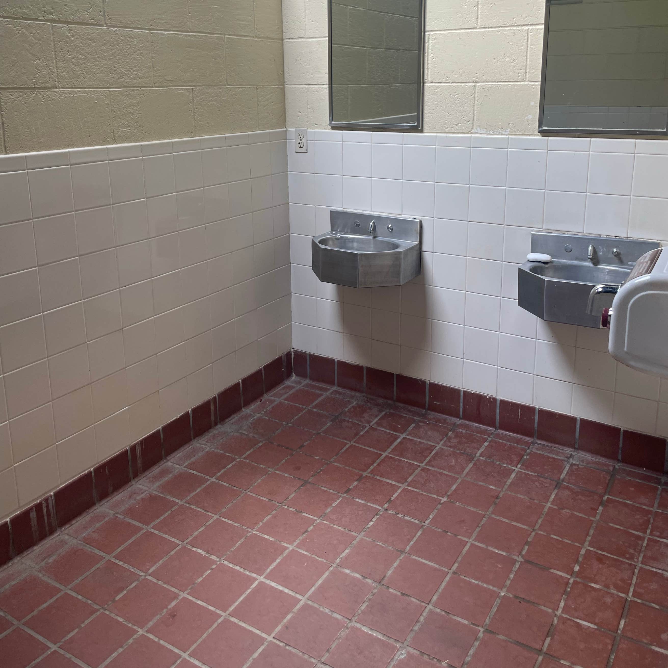 Cedar Breaks Park Camping | Georgetown, Texas