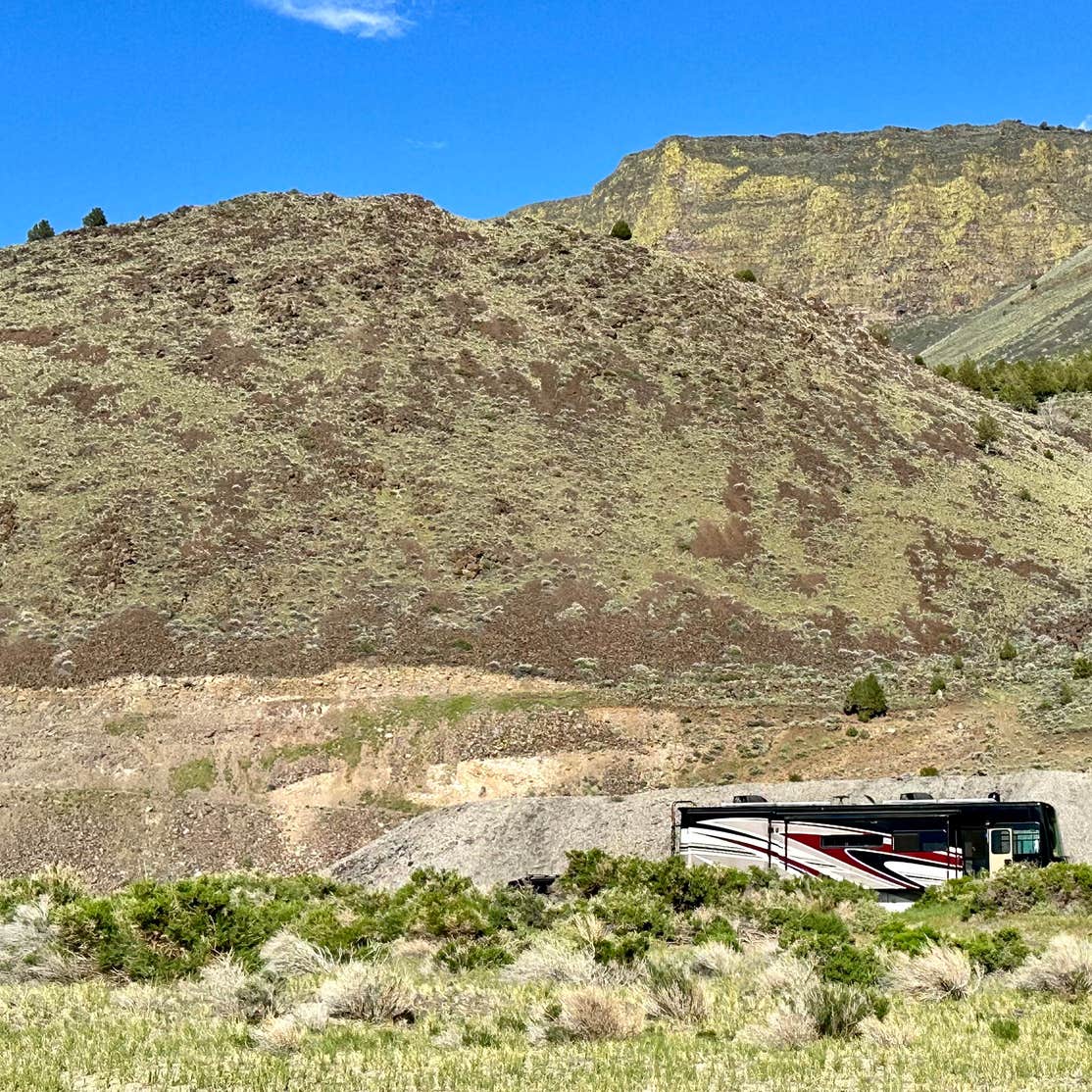 Lake Abert US 395 South Pullout Dispersed Camping Camping | The Dyrt