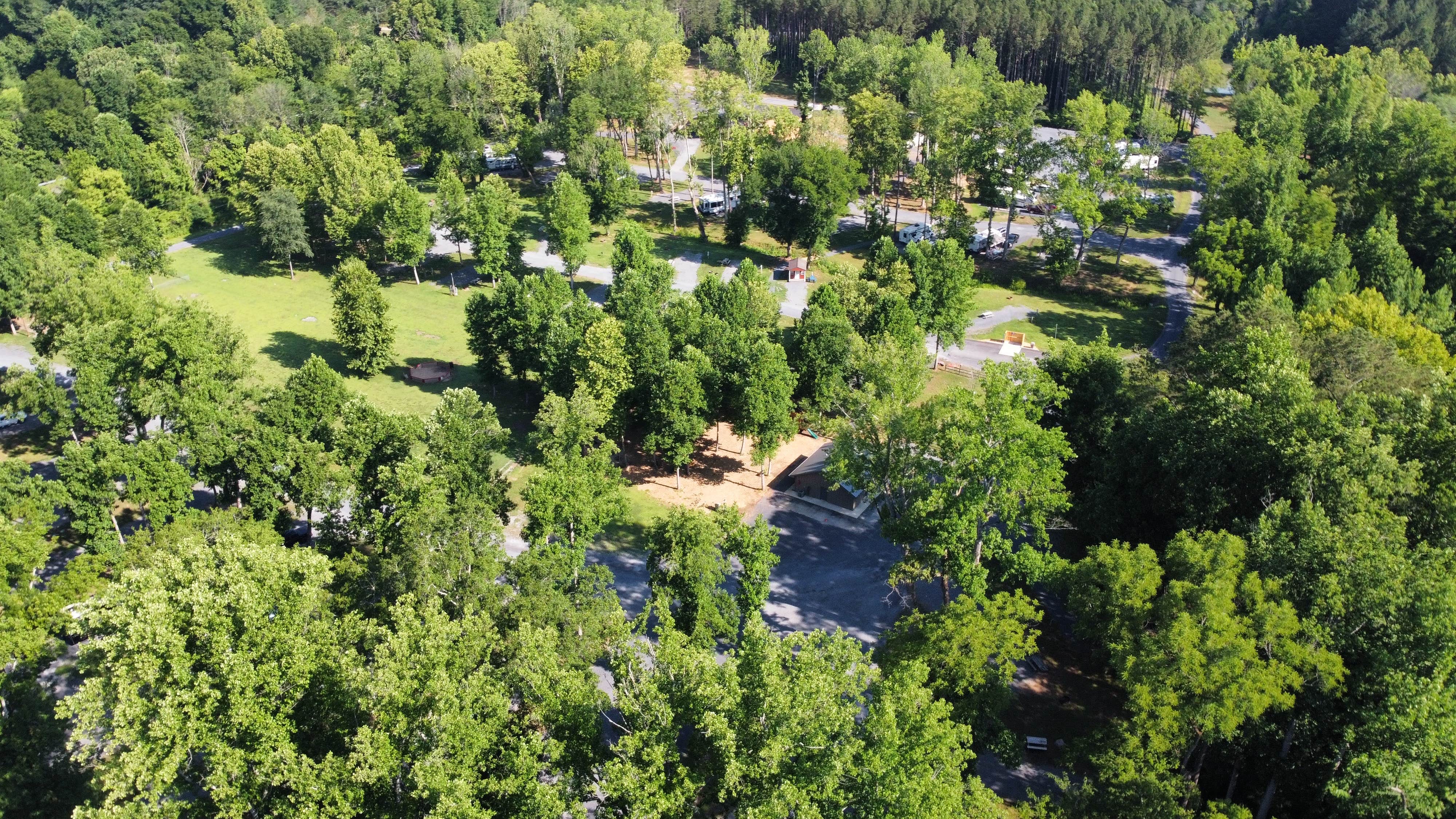 411 River Rest Campground | Carters Lake, GA