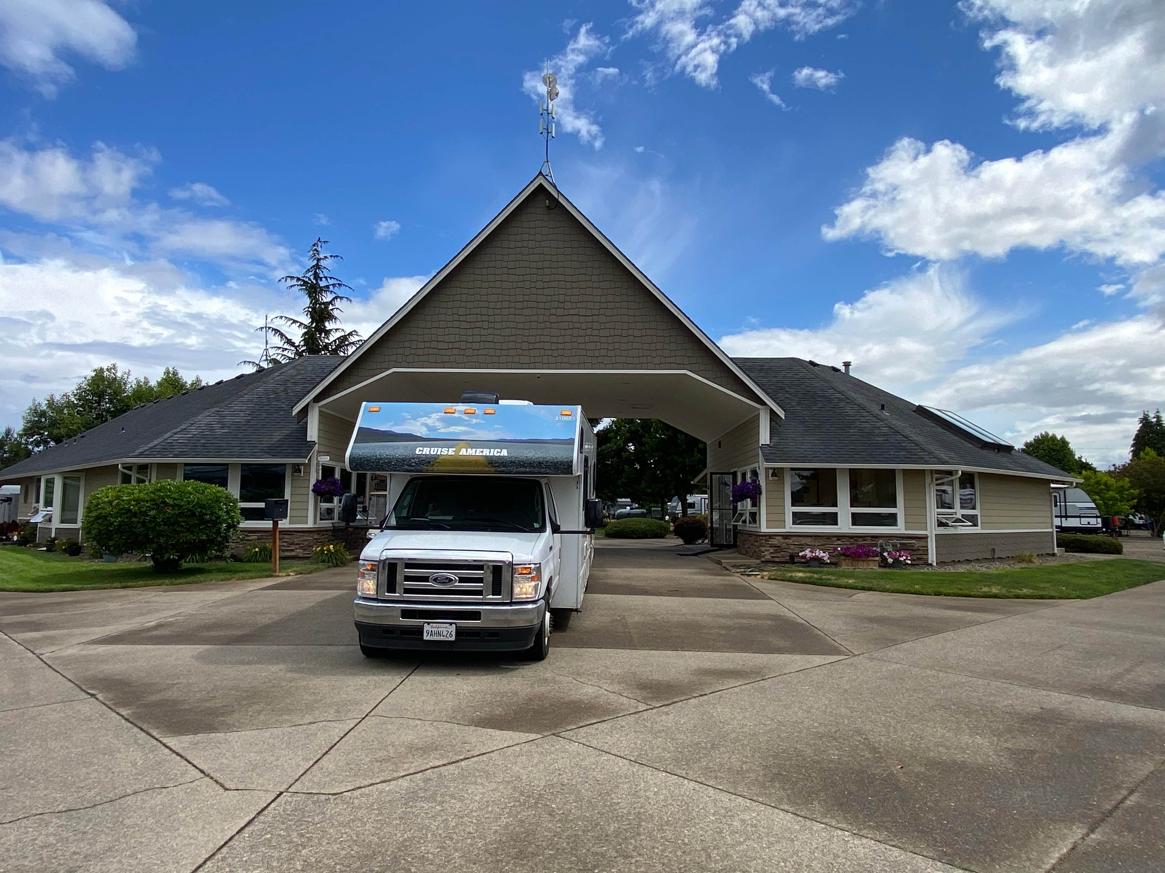 Blue Ox RV Park | Albany, OR
