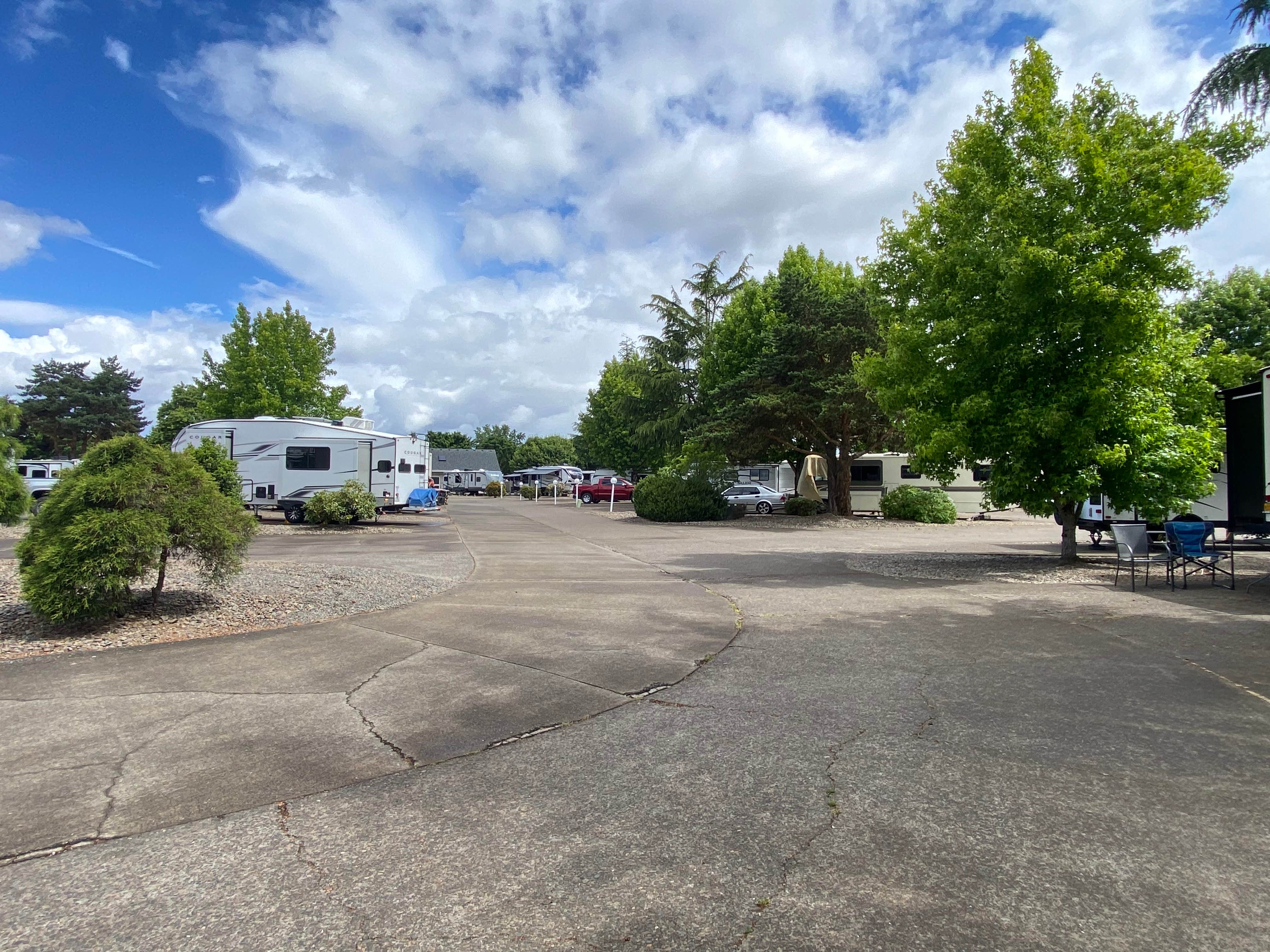 Blue Ox RV Park | Albany, OR