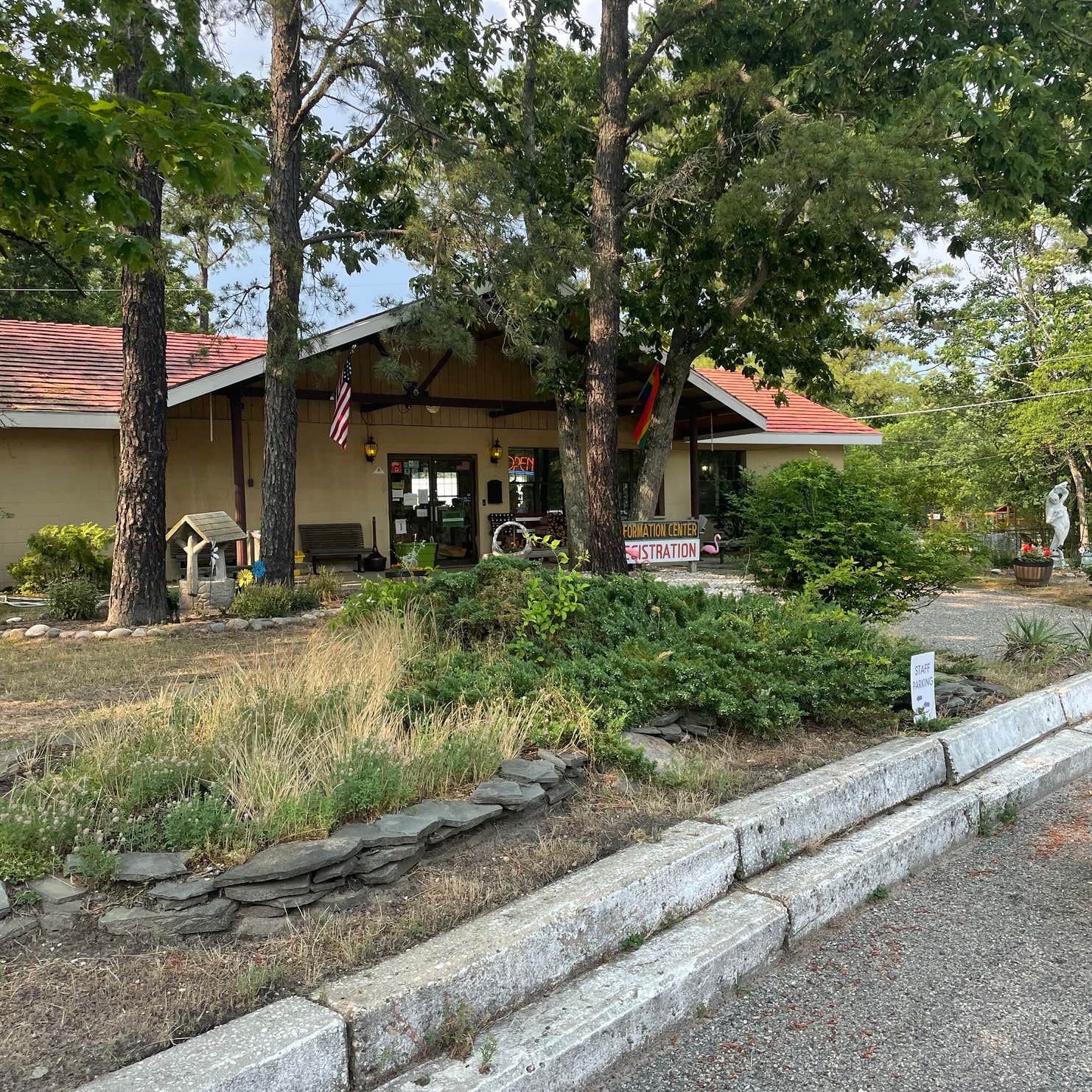 Indian Rock RV Resort and Campground | Cream Ridge, New Jersey